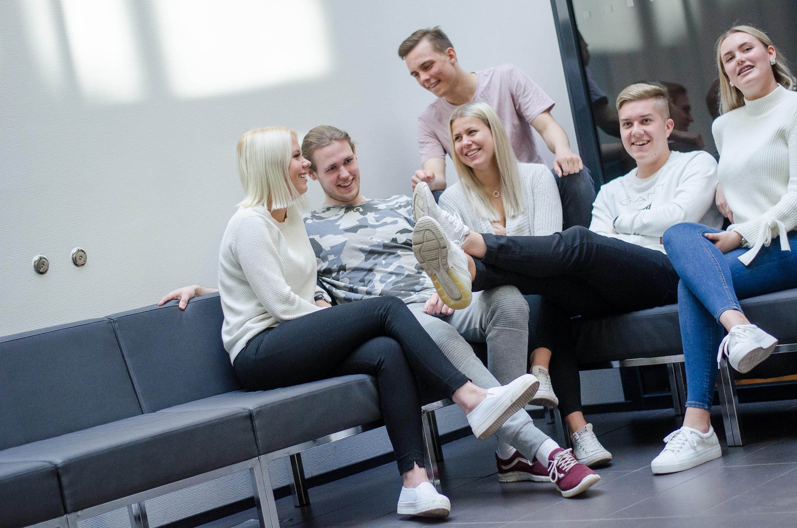 Tietoa Axxellista - Axxell